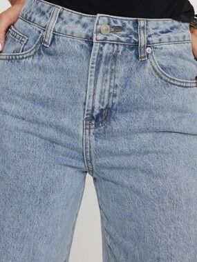 Princess Polly | Jeans | Princess Polly Highrise Light Wash Jeans ...